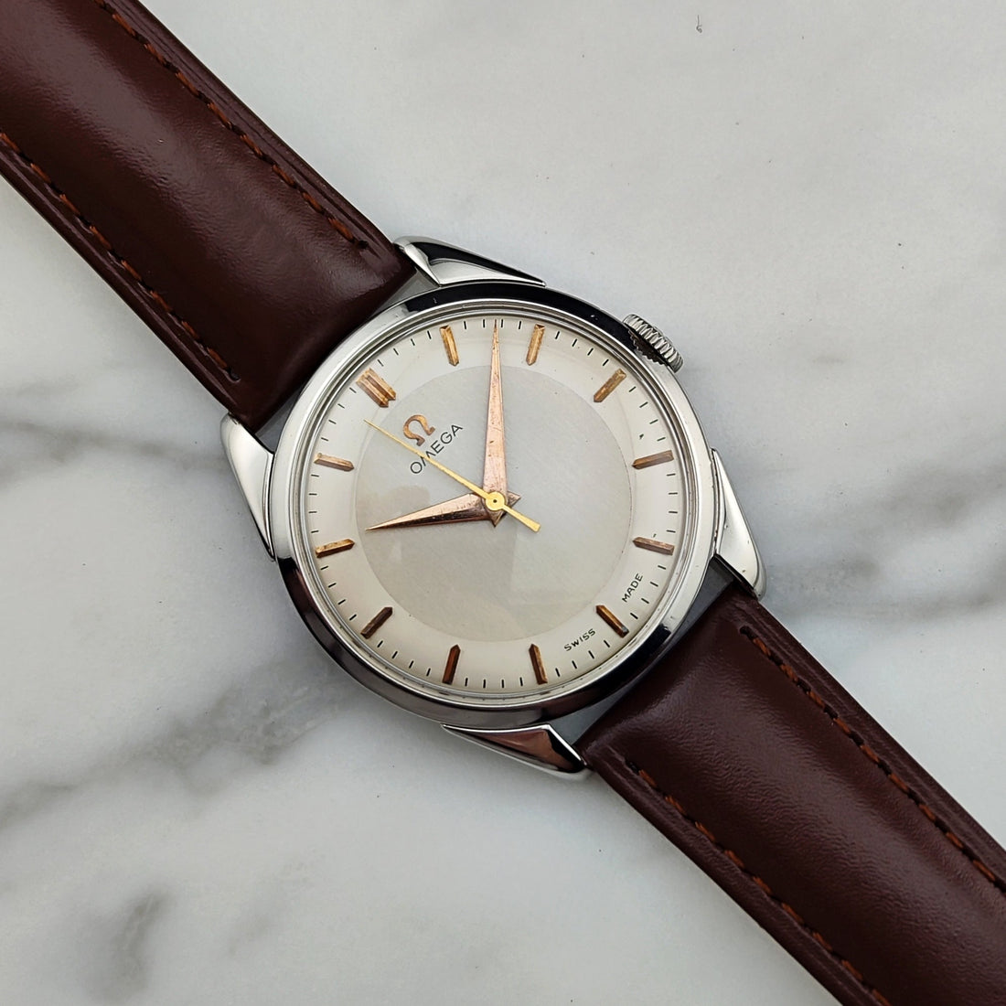Omega Genève White Dial 1956 Ref. 2910-1 – vintage classic – Aigner & Fuchs
